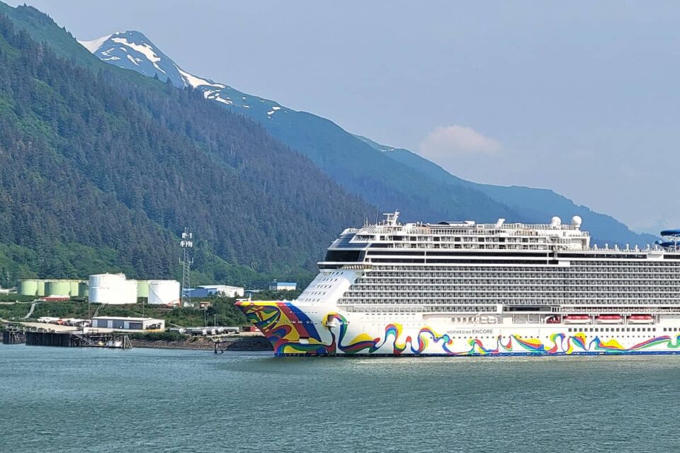 Juneau Cruise Port: Guide To The Capital Of Alaska - Alaska Trippers