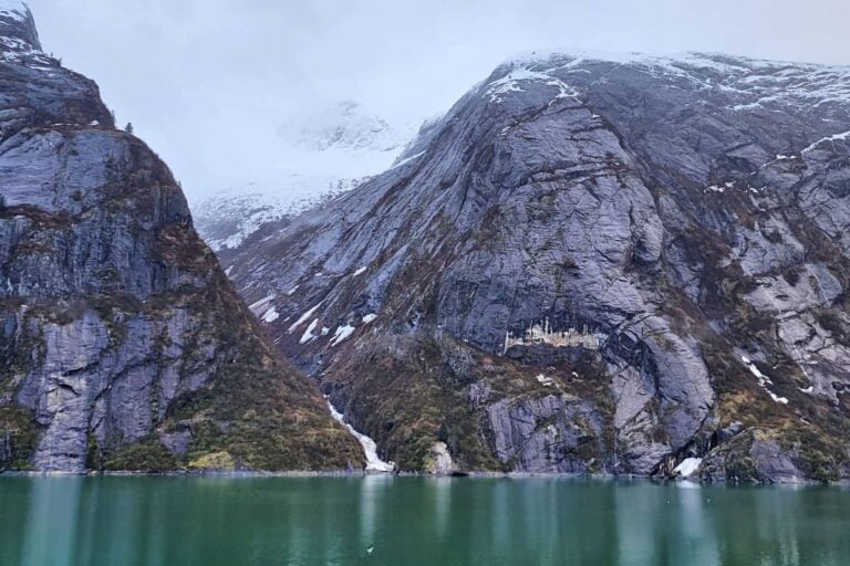 Tracy Arm Fjord Cruise: An Epic Journey To Sawyer Glacier - Alaska Trippers