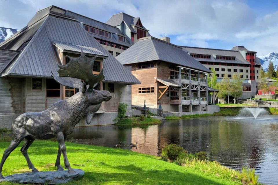 Alyeska Resort Hotel: A Luxurious Stay In Girdwood, Alaska - Alaska ...