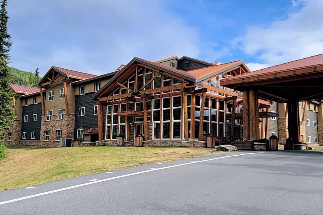 Holland America Denali Lodge: An Epic Base For Exploring Denali ...