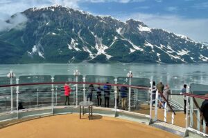 What To Wear In Alaska In June: Tips From Our Trips - Alaska Trippers