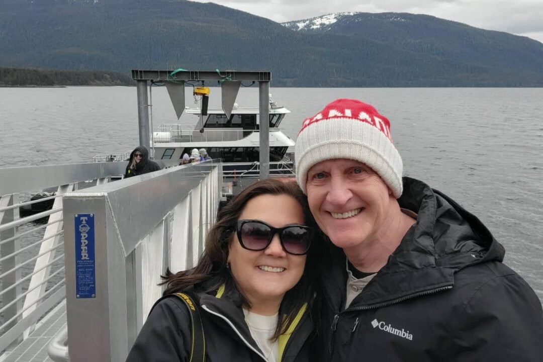 8 Best Coats For Alaska To Stay Dry And Warm - Alaska Trippers